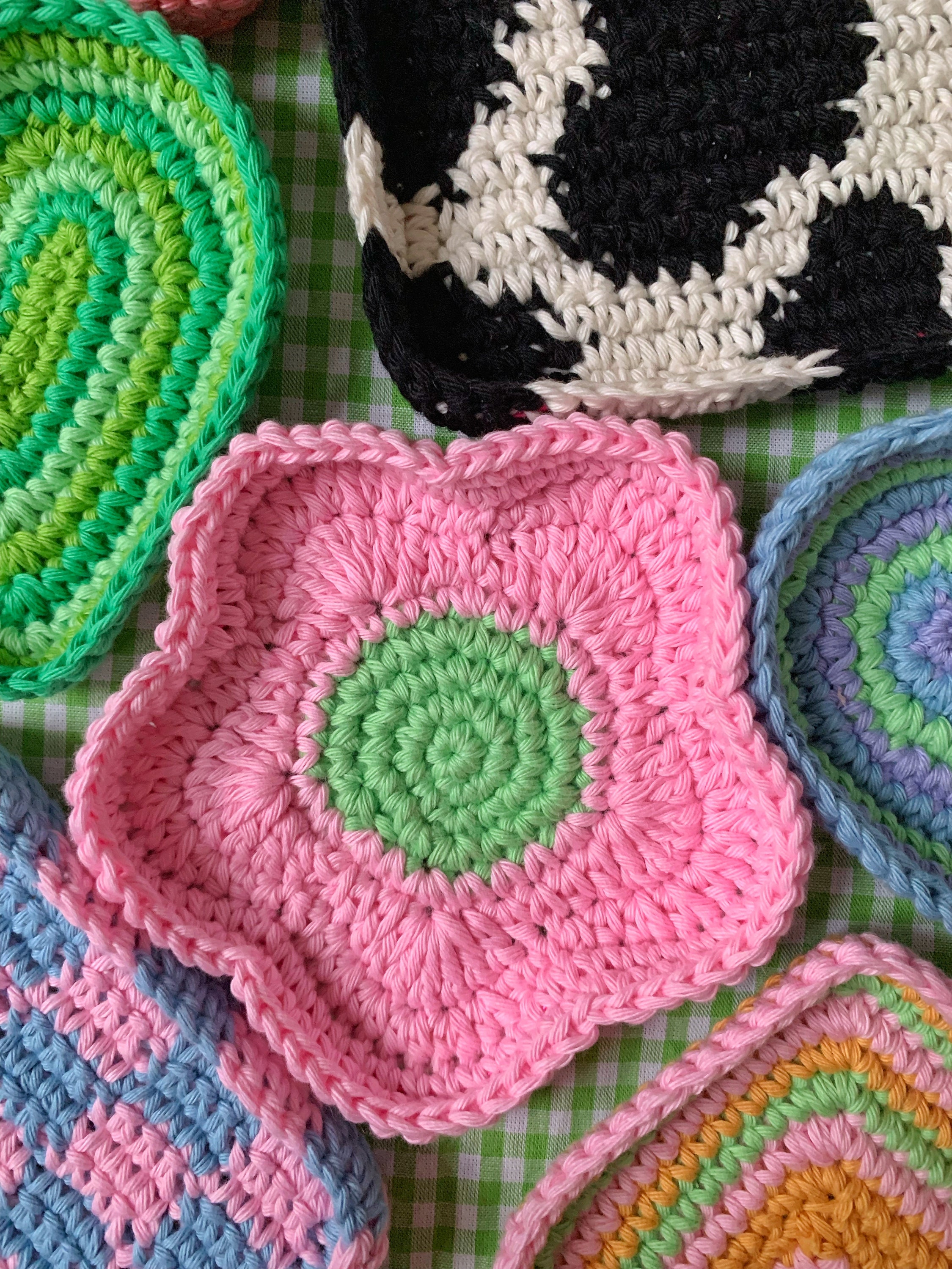Flower Trinket Dish Crochet Trinket Dish Crochet Flower Y2K - Etsy Flower Trinket Dish Crochet Trinket Dish Crochet Flower Y2K - Etsy