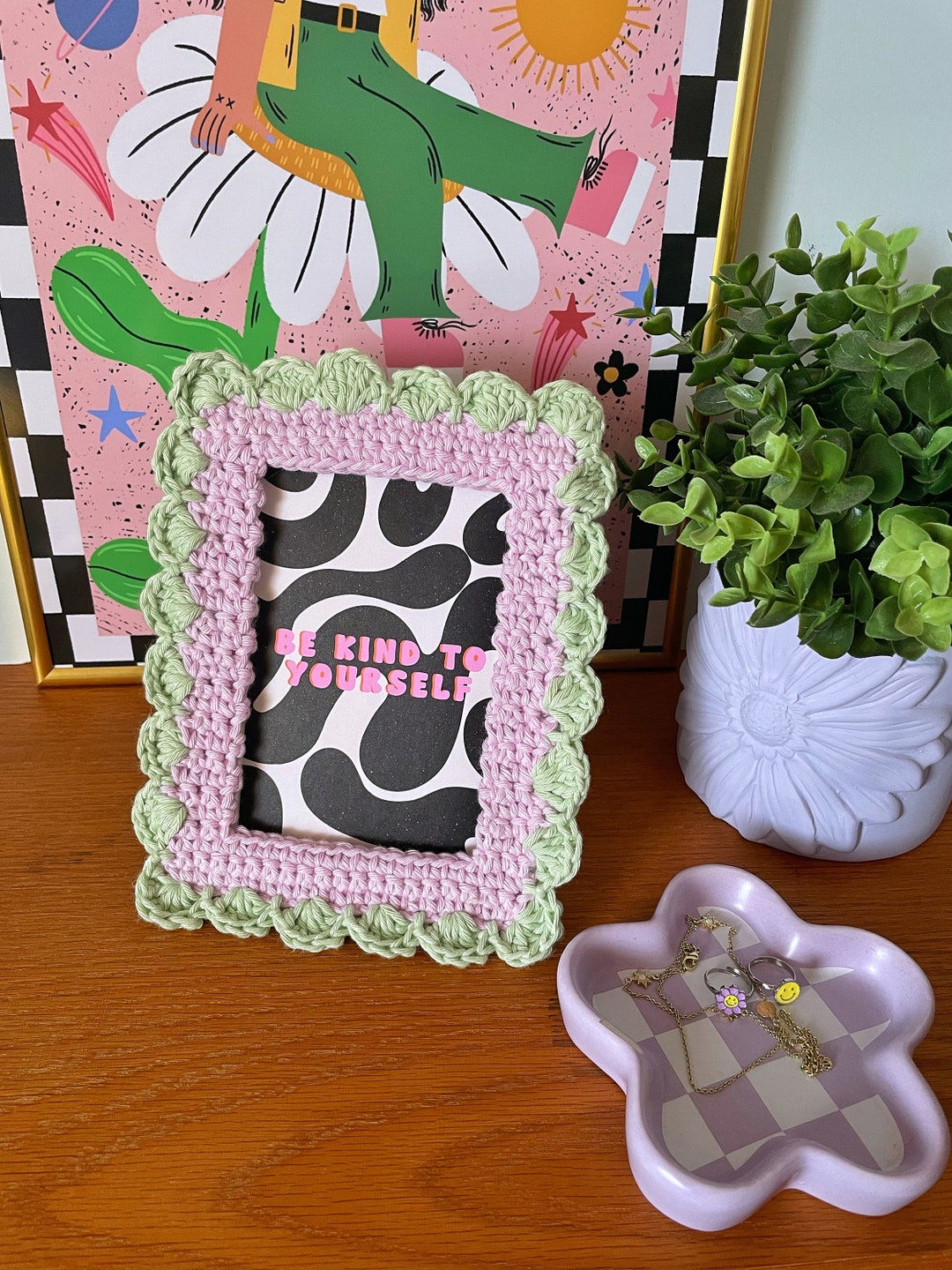 Crochet Frame, Picture Frame, Scallop Boarder Frame, Y2K, Danish Pastel ...