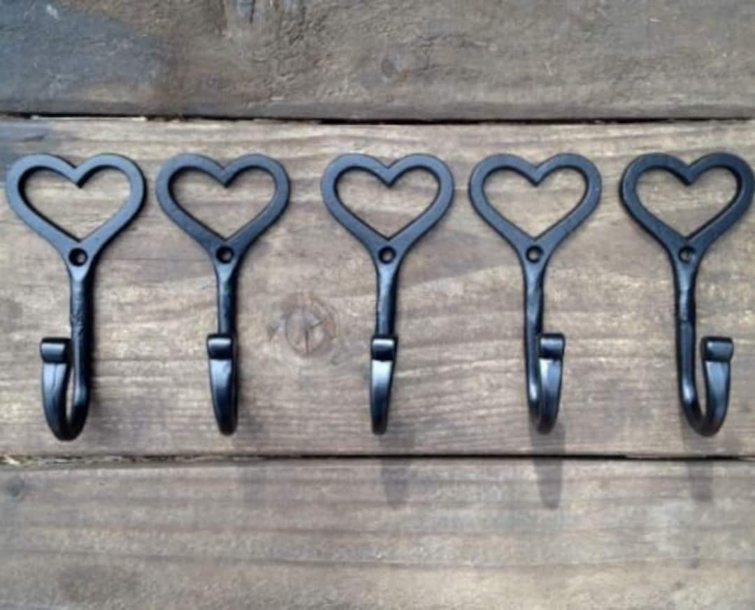 5 X Hand Made Heart Hook Shaker Love Wrought Iron Coat Hooks Vintage ...