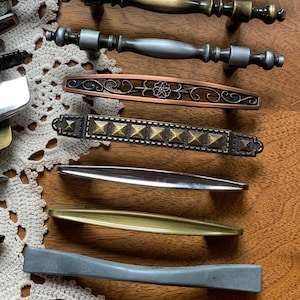 Vintage Hardware Knobs PAIR of Funky Drawer Pulls Shabby Chic Cabinet ...