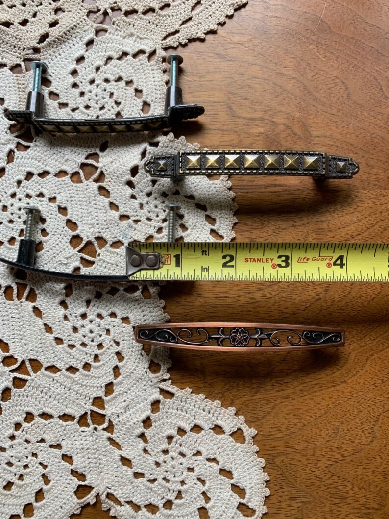 Vintage Hardware Knobs PAIR of Funky Drawer Pulls Shabby Chic Cabinet ...