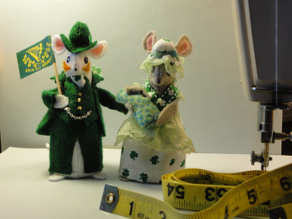 Irish Mice Celtic St. Patrick's Day Mouse Pair - Etsy