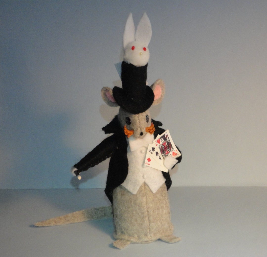 Magician Mouse, Magico the Felt Mouse - Etsy
