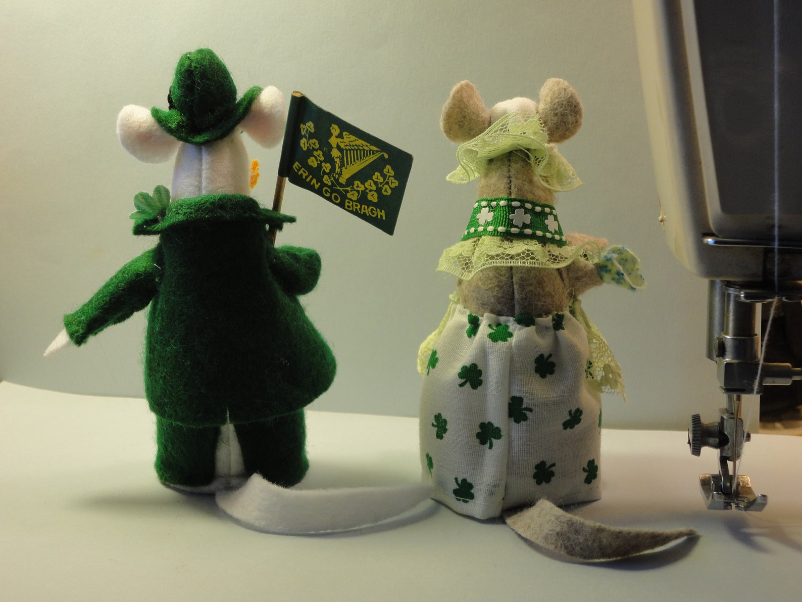 Irish Mice Celtic St. Patrick's Day Mouse Pair - Etsy