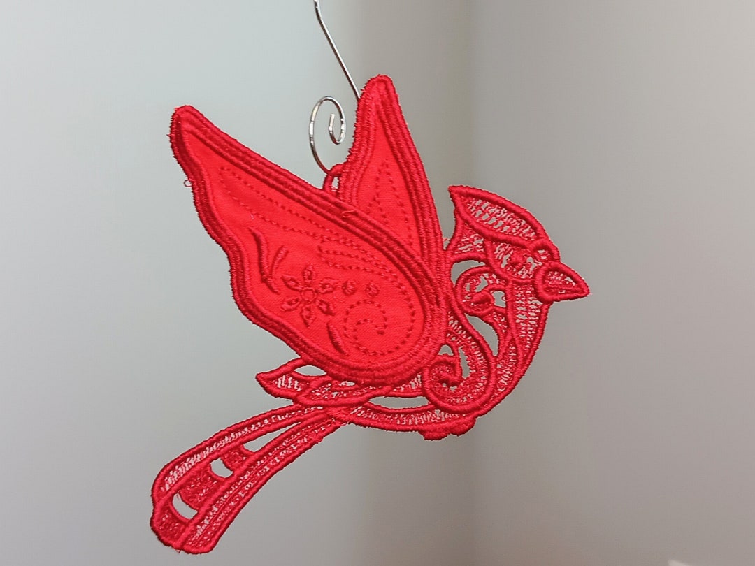 Cardinal Christmas Ornament - Embroidered Free Standing Lace Applique ...