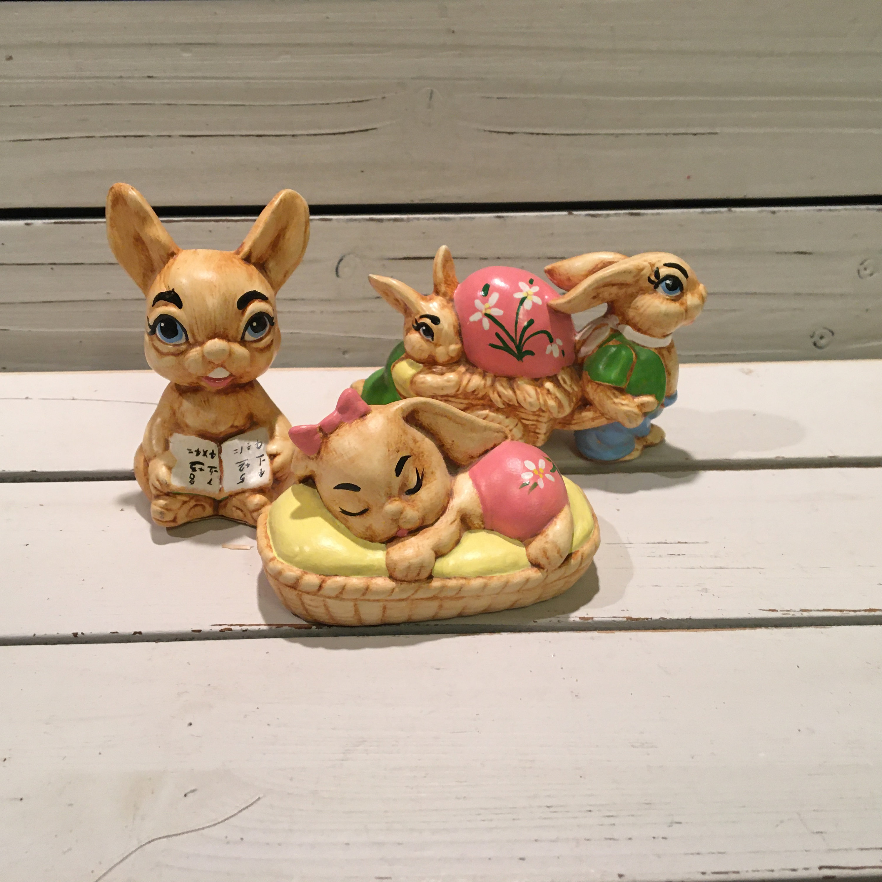 Set 3 Small Vintage Easter Bunny Ceramic Figurines/easter - Etsy