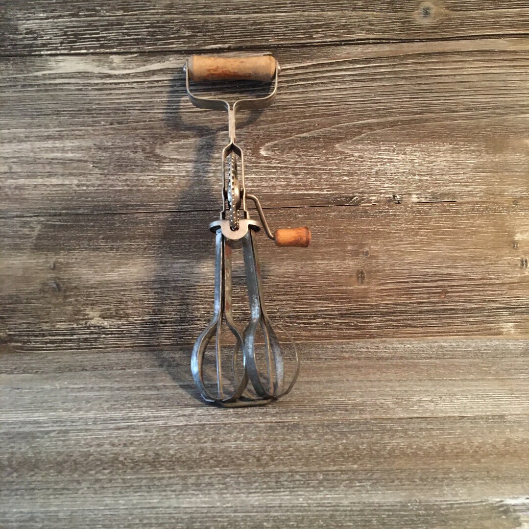 Vintage Rotary Beater/farmhouse Hand Beater/ Farmhouse Decor/ Kitchen ...