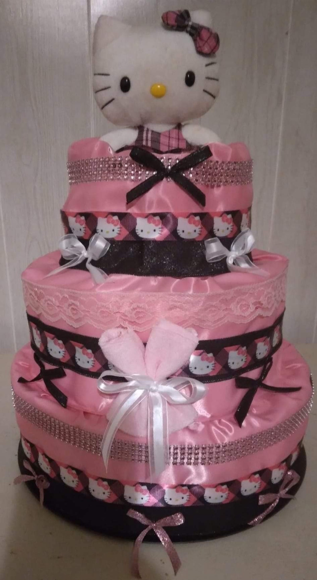Hello Kitty Diaper Cake - Etsy