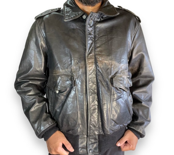 Vintage 70s Schott A2 Flight Leather Bomber Jacket - Gem