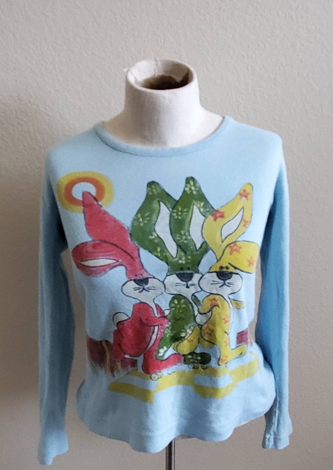 Vtg 70s Peter Rabbit Hand Painted Roller Skating Bunny Rabbit Colorful ...