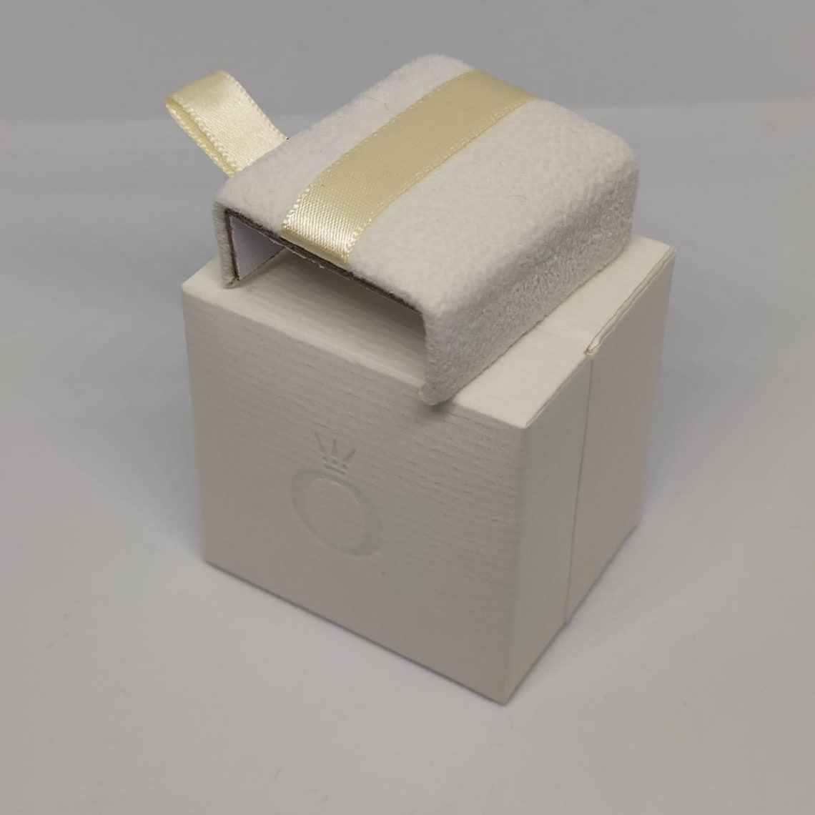 Pandora Charm Box Cream 5x5x4cm - Etsy
