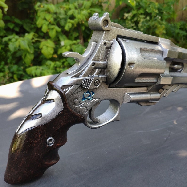 High quality Blue Rose Nero Revolver inspired Devil may Cry | Etsy