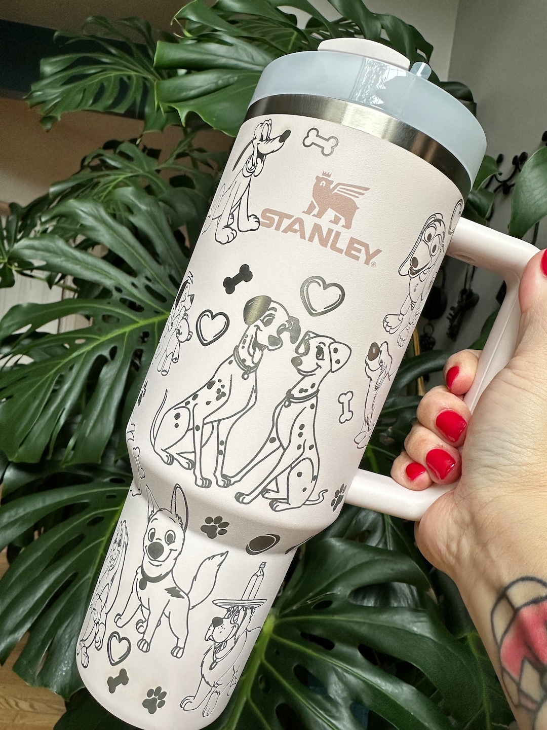 40oz Stanley Tumbler - Engraved With Adorable Disney Dogs - Etsy
