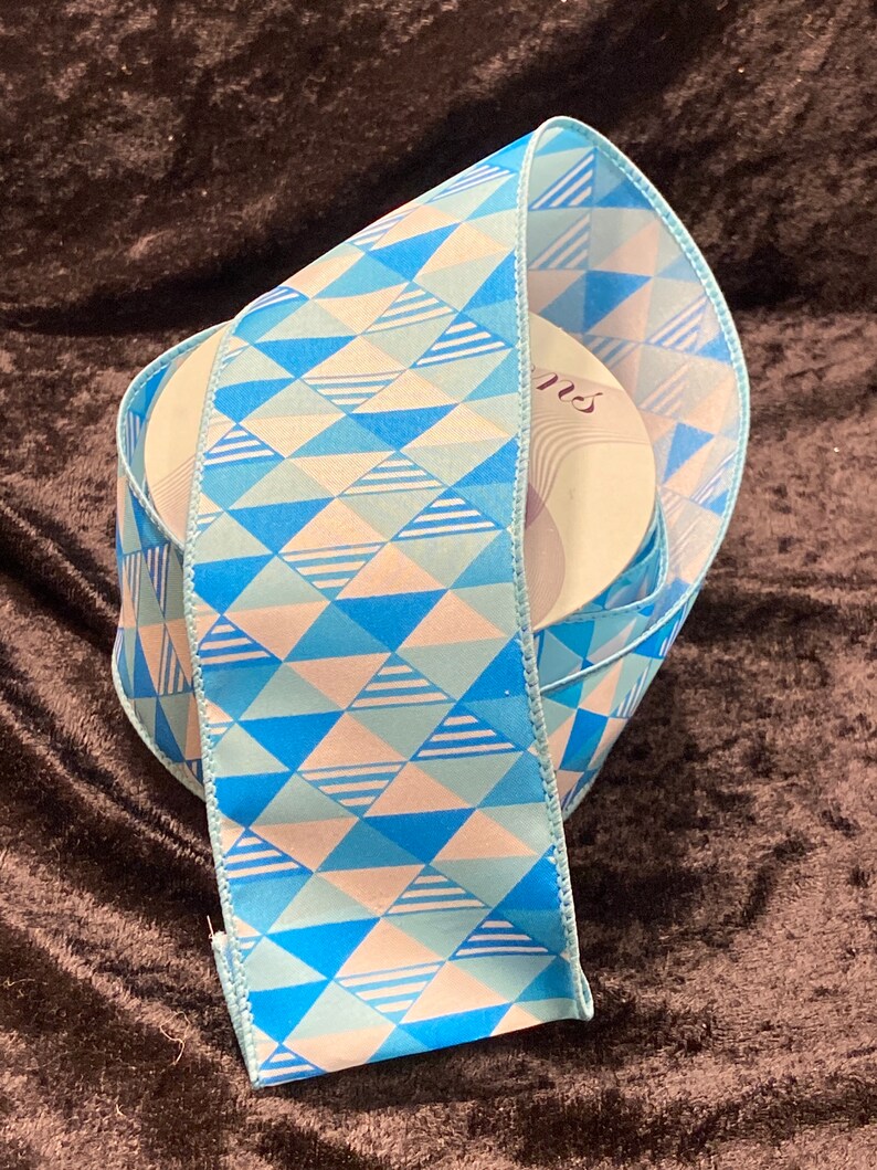 Triangles Ribbon, Holiday Ribbon 2.5 Inch Wired - Etsy