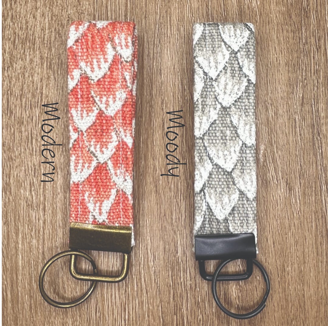 Mermaid Tail Key Fobs - Etsy