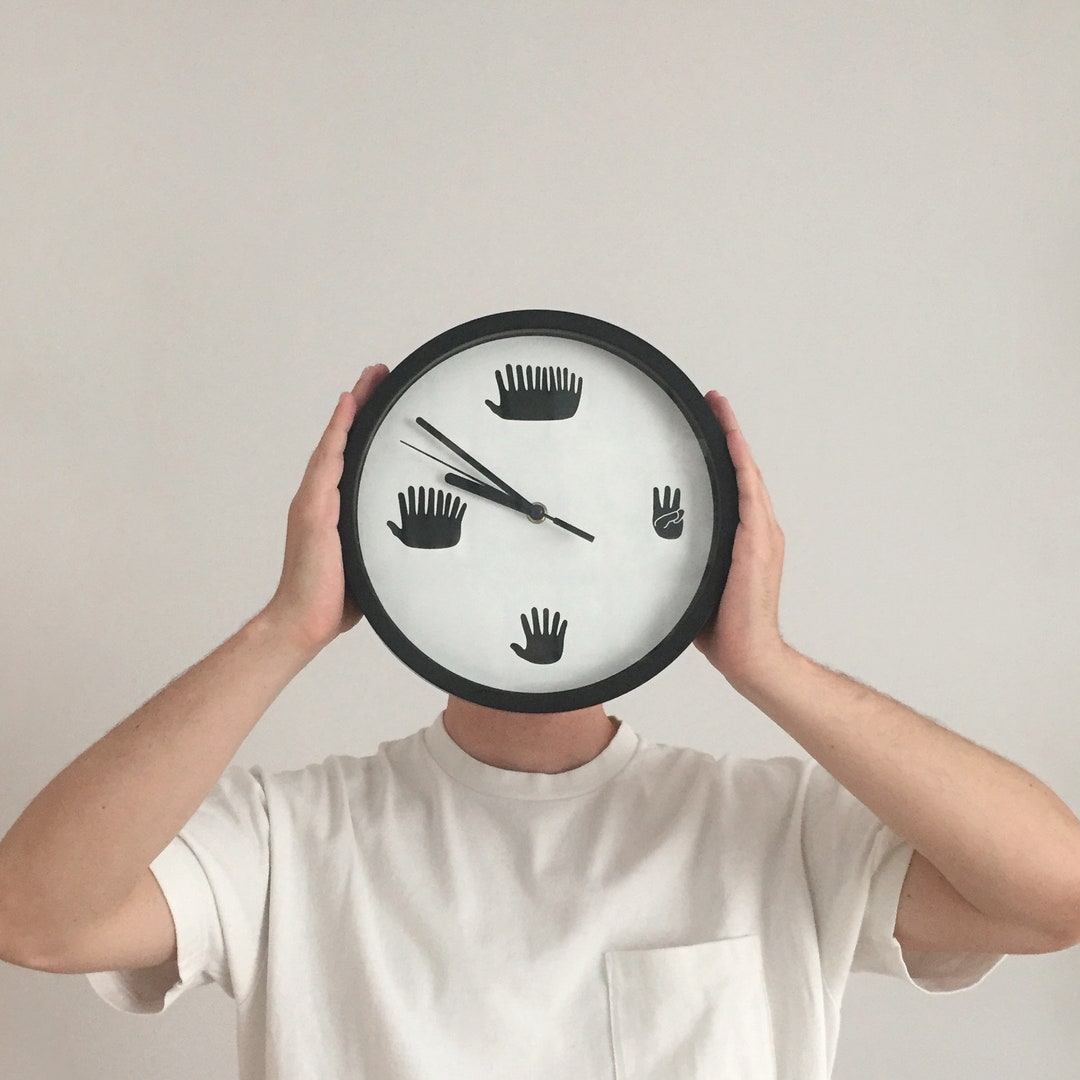 Hands Clock – Funny Minimal Sweep Motion Clock With Hands for Numbers ...
