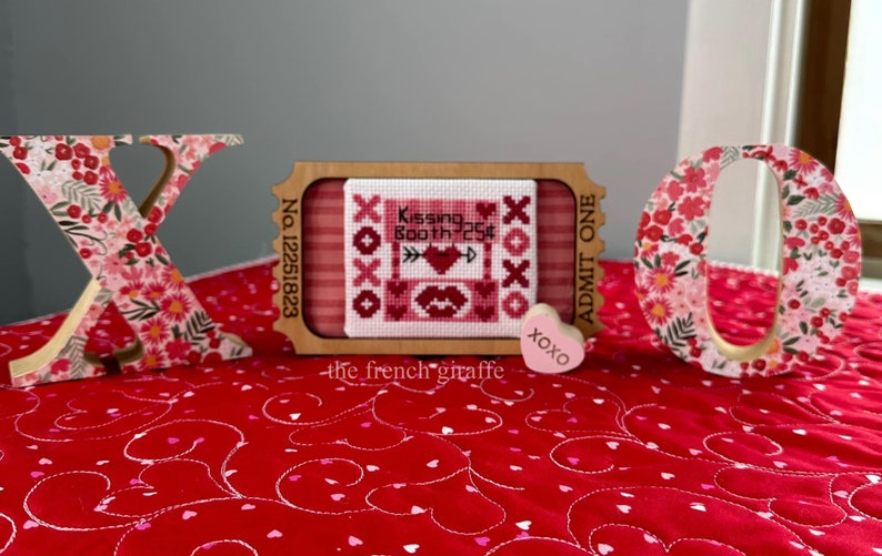 Kissing Booth Cross Stitch Pattern: Valentine's Day XOXO (PDF Download ...