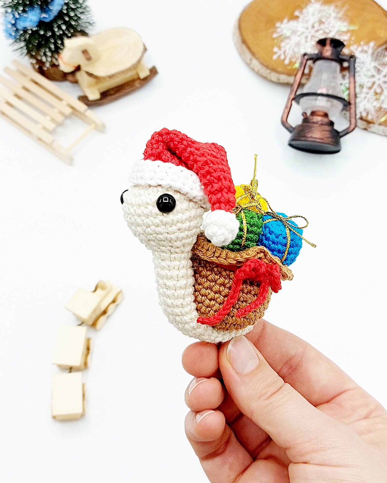 PATTERN: Christmas Snail Crochet Pattern, Amigurumi Crochet Pattern ...