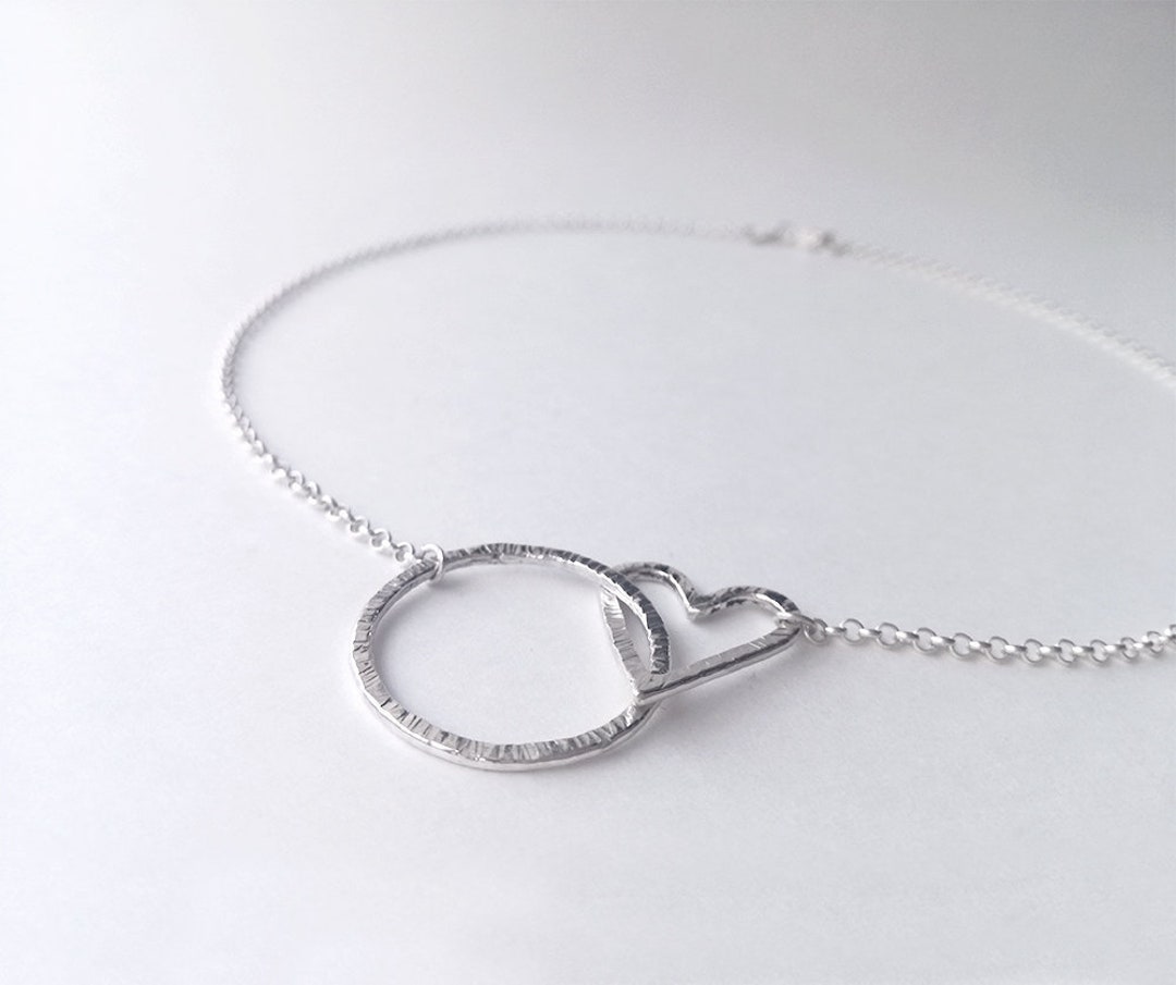 Collier de jour BDSM de soumission discrète. Collier ras de cou avec ...