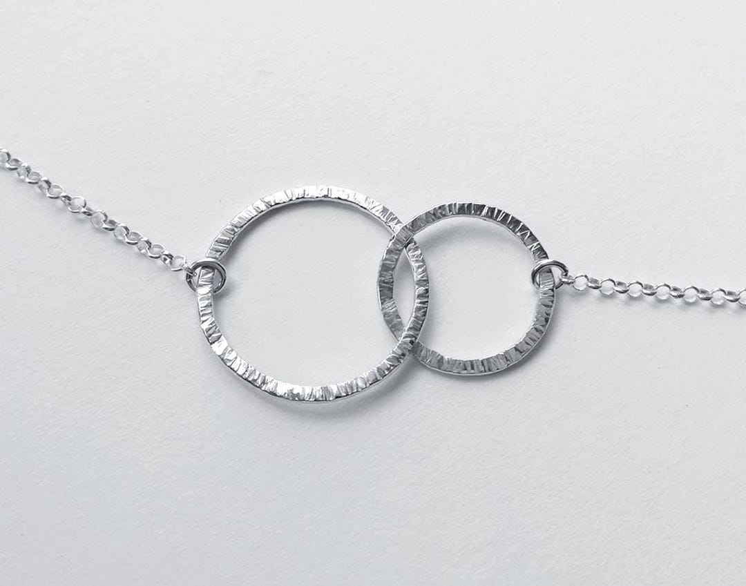 Sterling Silver Interlocking O Ring Necklace - Delicate Handmade ...
