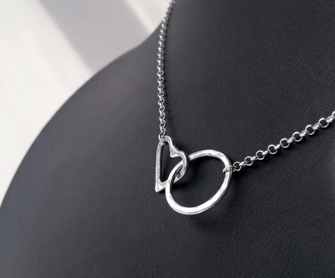 Collier de jour BDSM de soumission discrète. Collier ras de cou avec ...