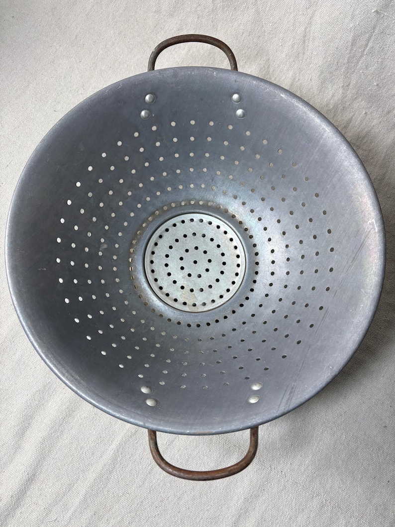 Vintage Aluminum Colander, Strainer, Wear Ever No 208, Wall Hanging ...