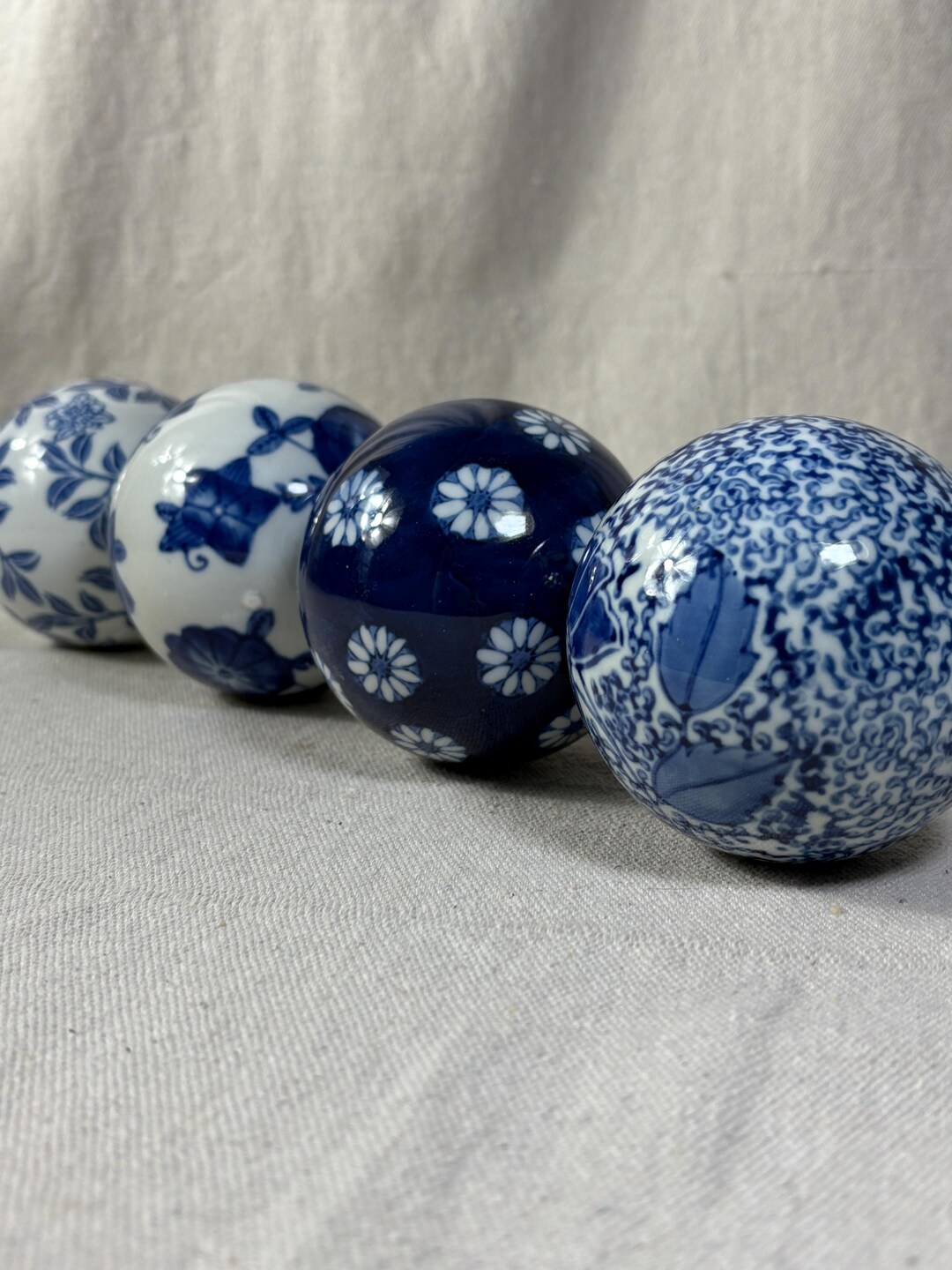4 Vintage Ceramic Carpet Balls, Blue and White, Carpet Ball Set, Floral ...