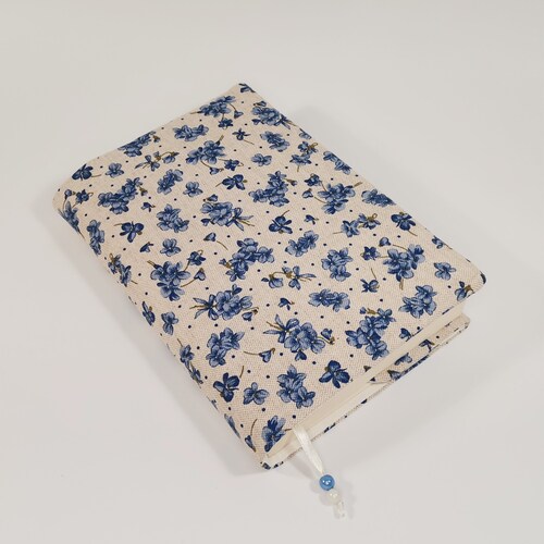 Paperback Book Protector - Etsy