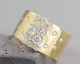 Wide Wedding Ring - Etsy