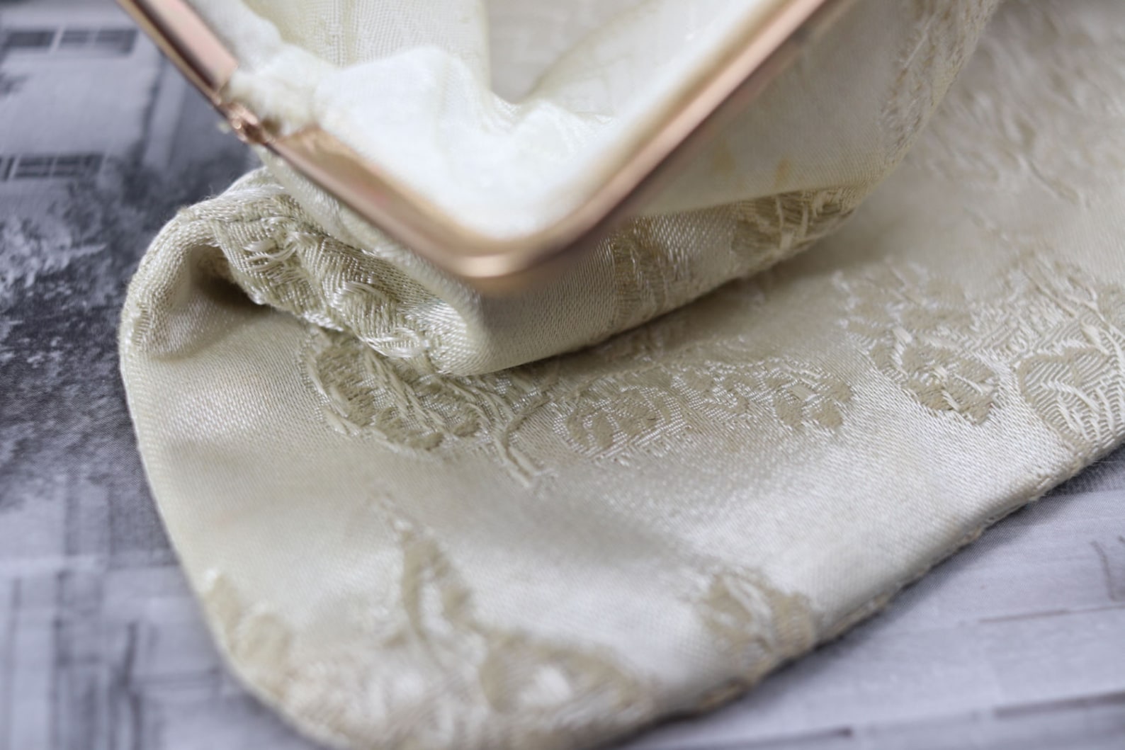 Vintage Ecru Clutch Purse, Evening Clutch, Floral Fabric Clutch, Prom ...