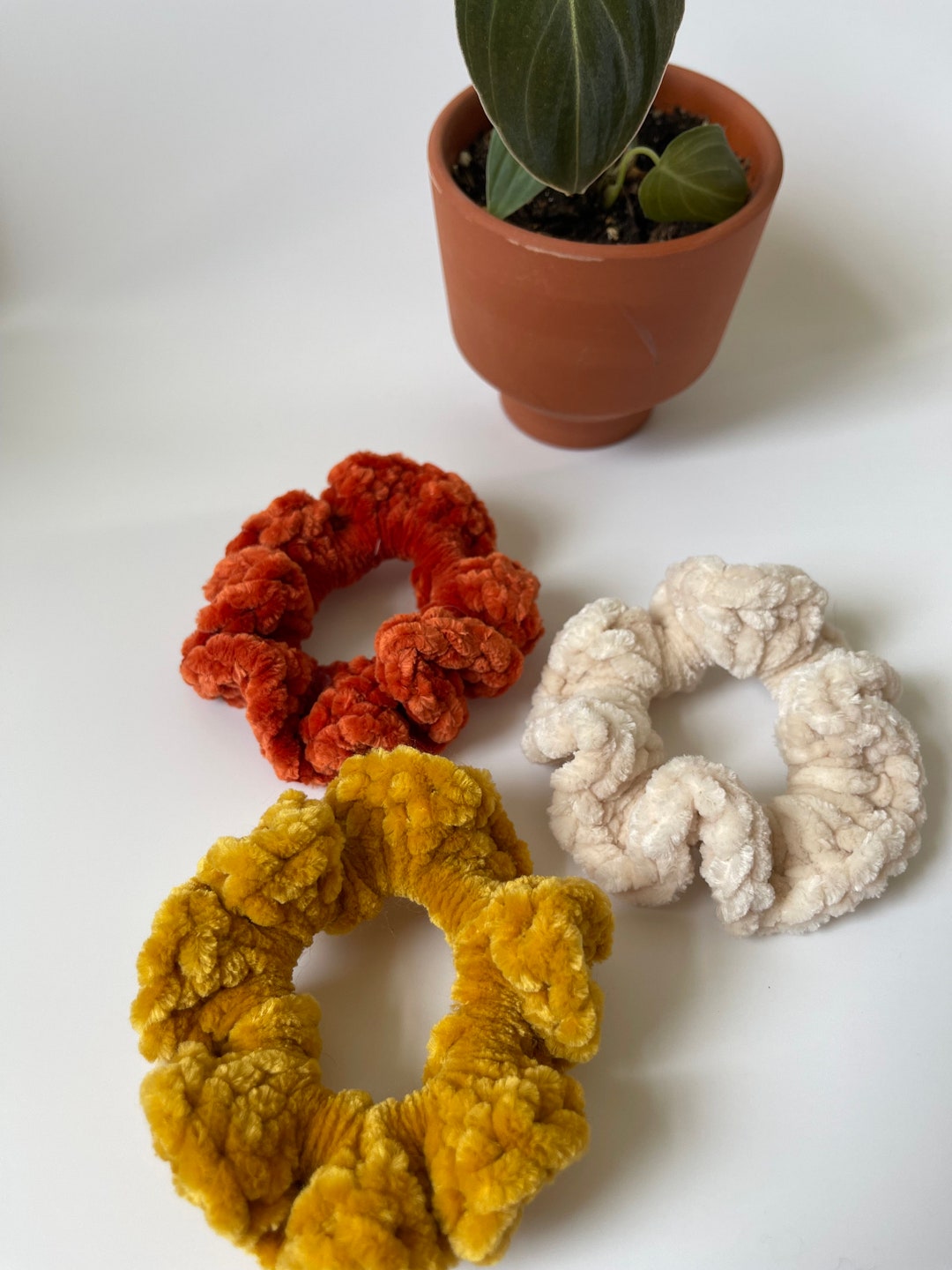 VELVET SCRUNCHIES - Retro Colors - Etsy