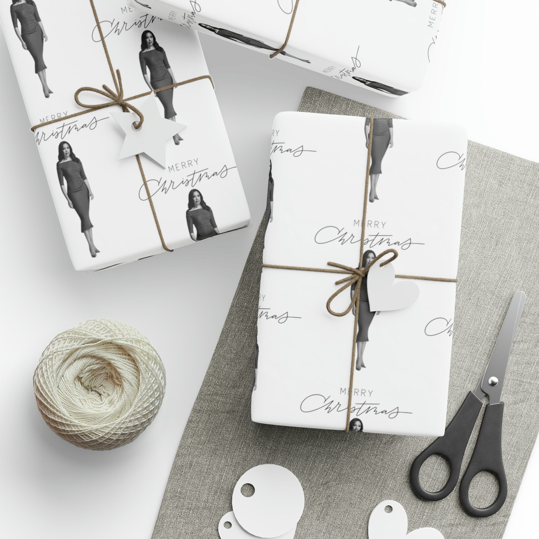 Jessica Pearson Harvey Specter Suits Louis Litt Merry Christmas Gift ... Jessica Pearson Harvey Specter Suits Louis Litt Merry Christmas Gift ...