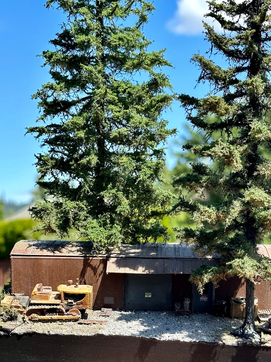 Diorama Old Boxcar in the Woods: HO Scale Model Train Railway Trains ...
