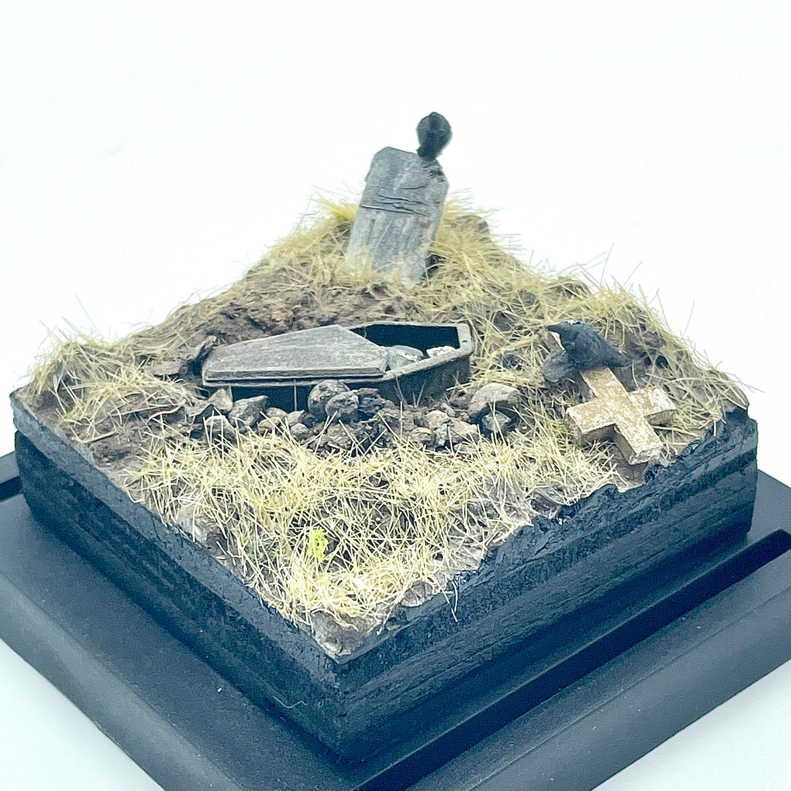 Diorama Forgotten Graveyard: Tiny Miniature HO Scale Model - Etsy