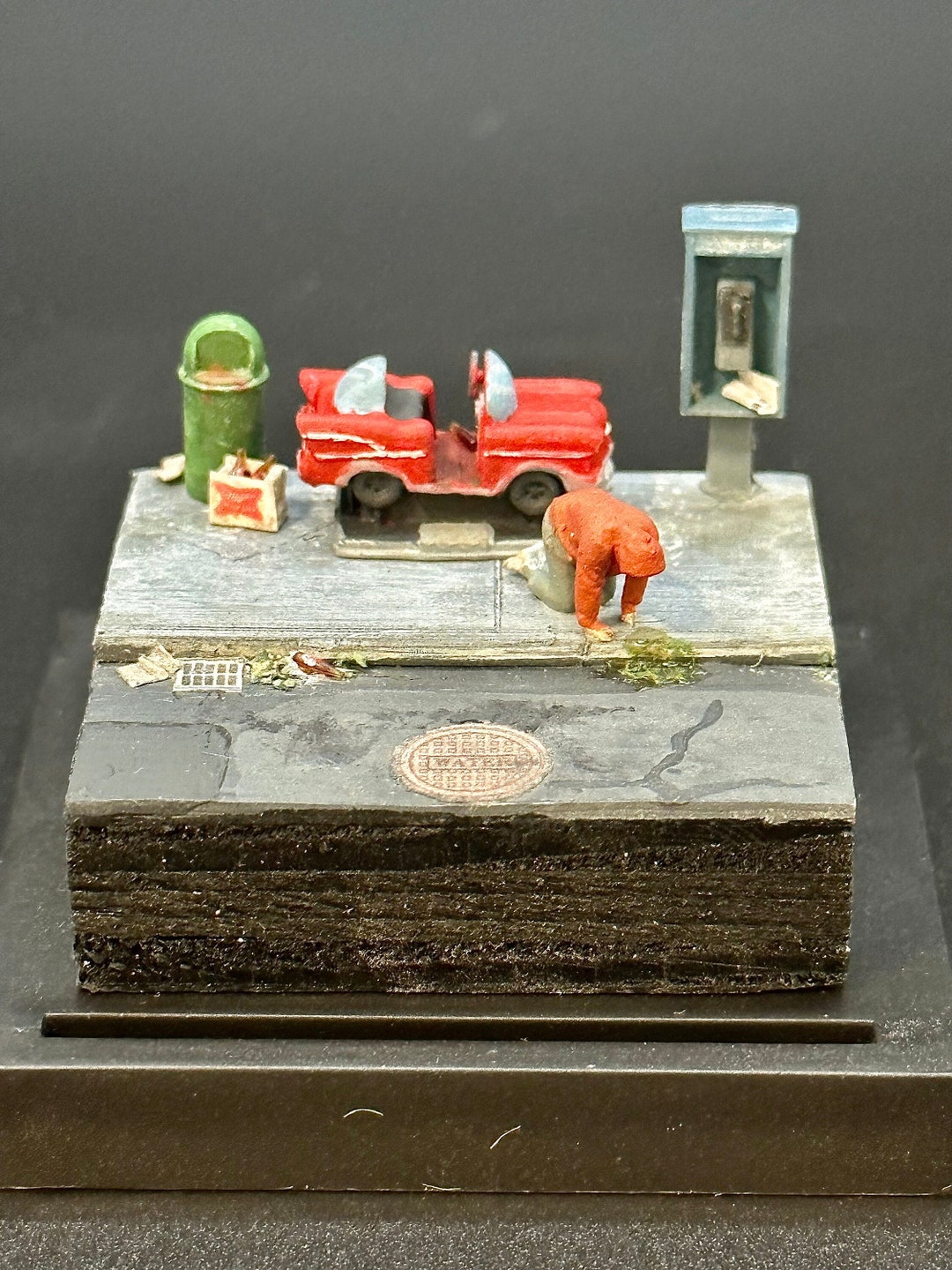 Diorama Too Much Fun: HO Scale Tiny Miniature Party Fun Model Train ...