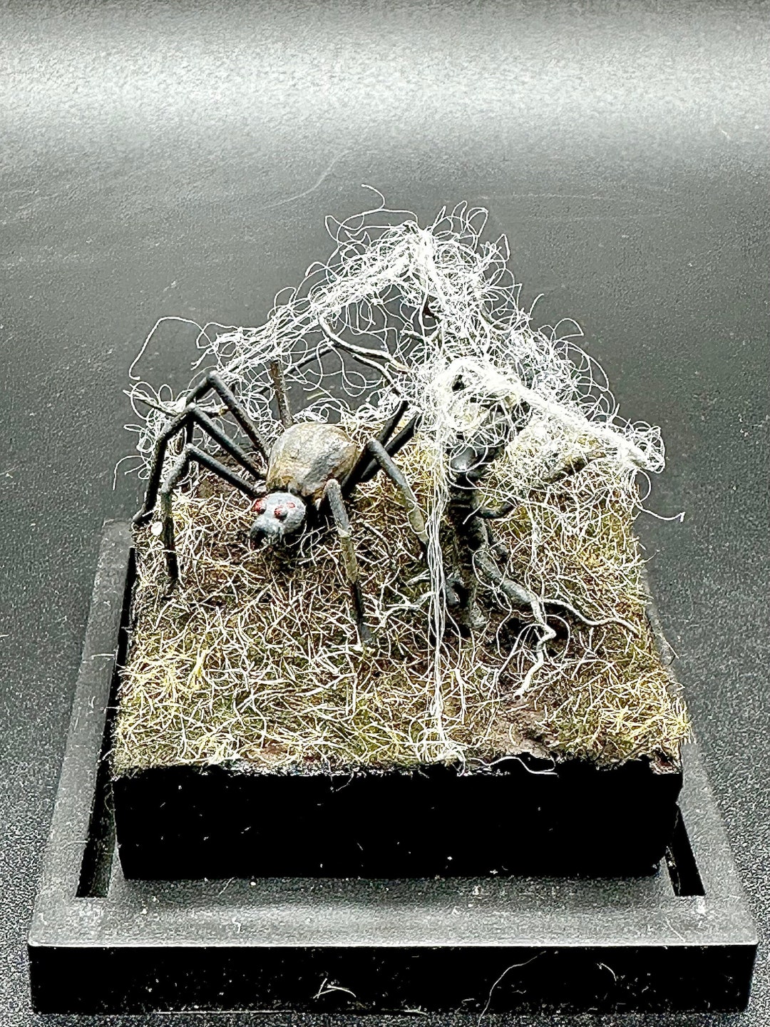 Diorama Creepy Crawly Giant Spider: HO Scale Tiny Miniature Model Train ...
