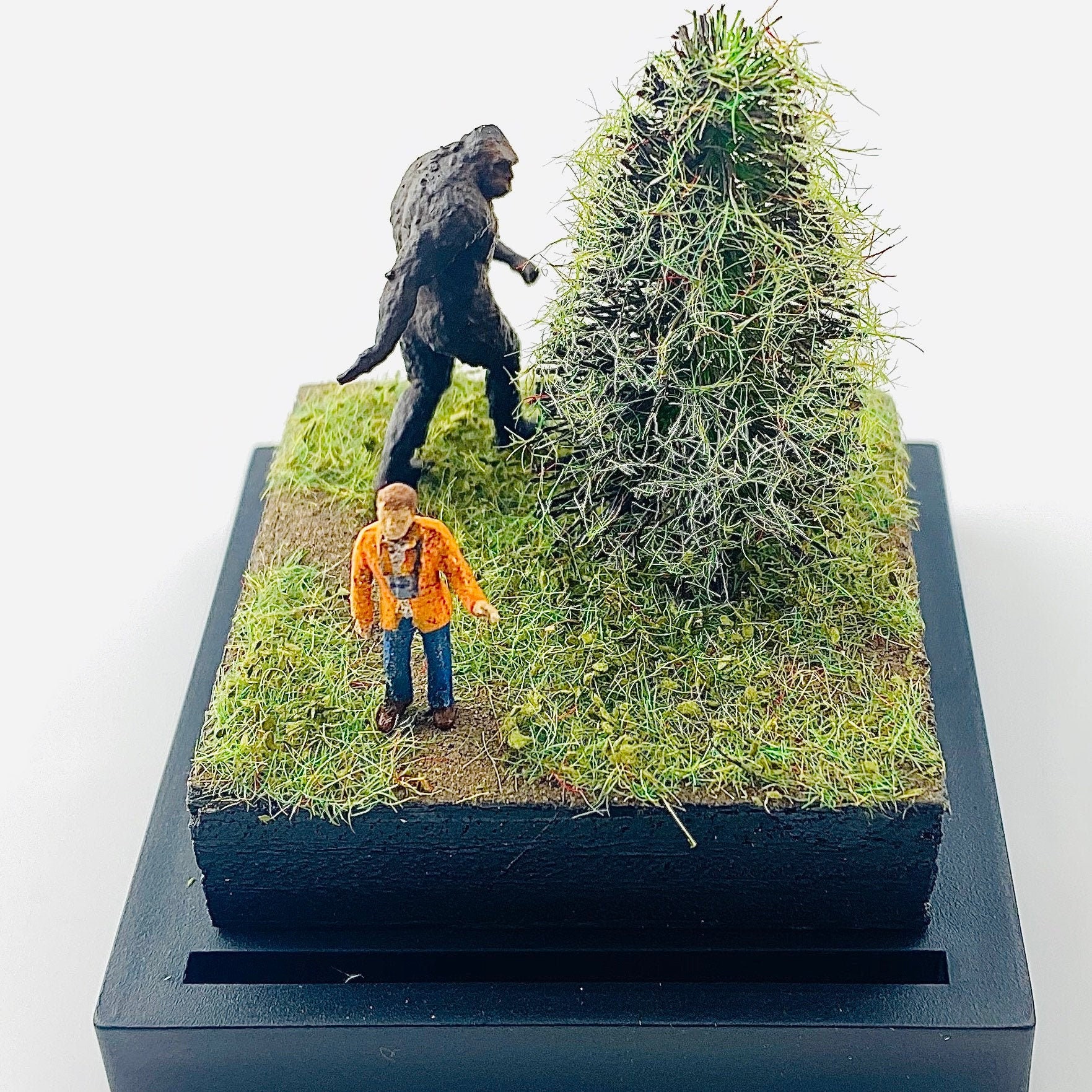 Bigfoot Hunter/Fan and Bigfoot Sasquatch Darryl Tiny | Etsy