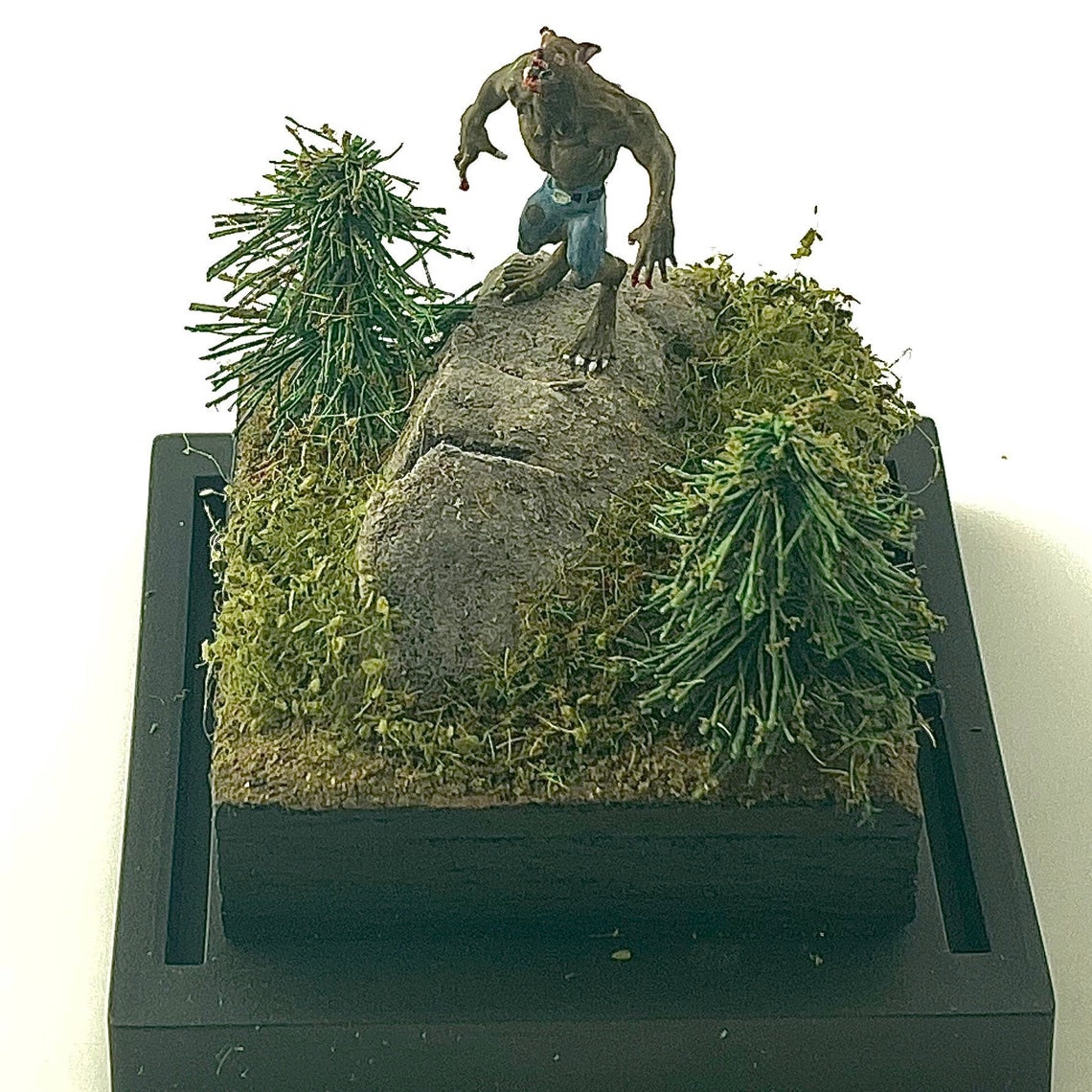 Diorama Werewolf Dogman Howling in the Woods: Tiny Miniature HO Scale ...