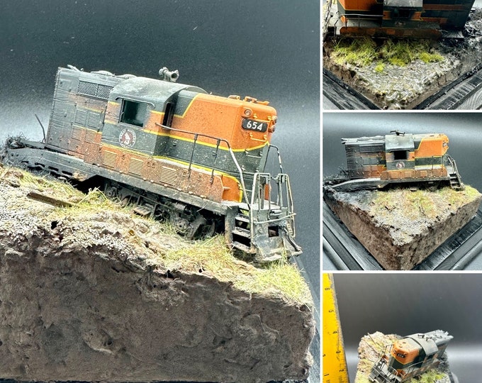 Diorama Model Railroad Wrecked Locomotive Great Northern: HO Scale ...