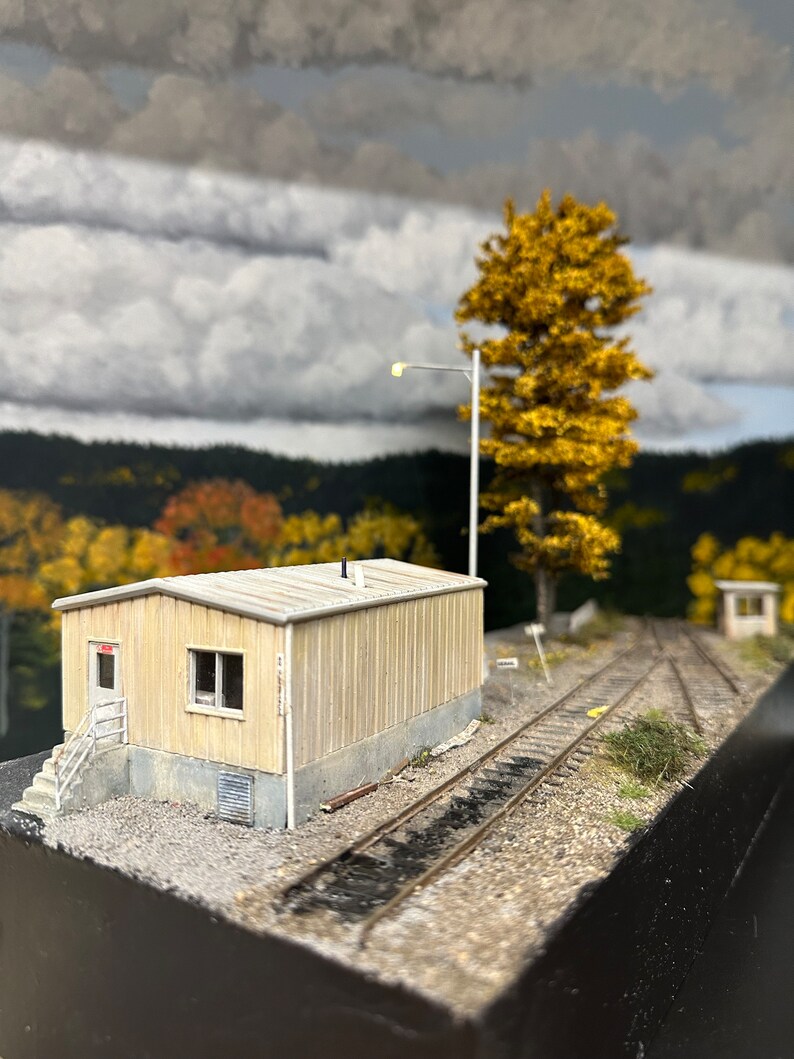 Diorama Model Railroad Yard Office: Autumn Shortline HO Scale Model ...