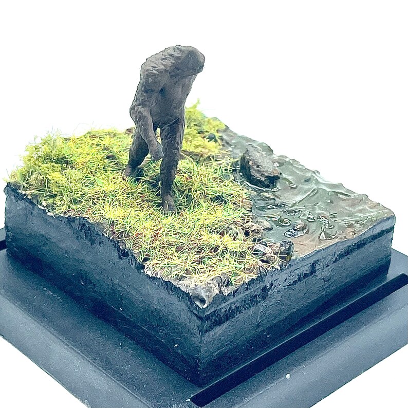 Diorama Bigfoot Checking the Creek: HO Scale Cryptos Sasquatch Tiny ...