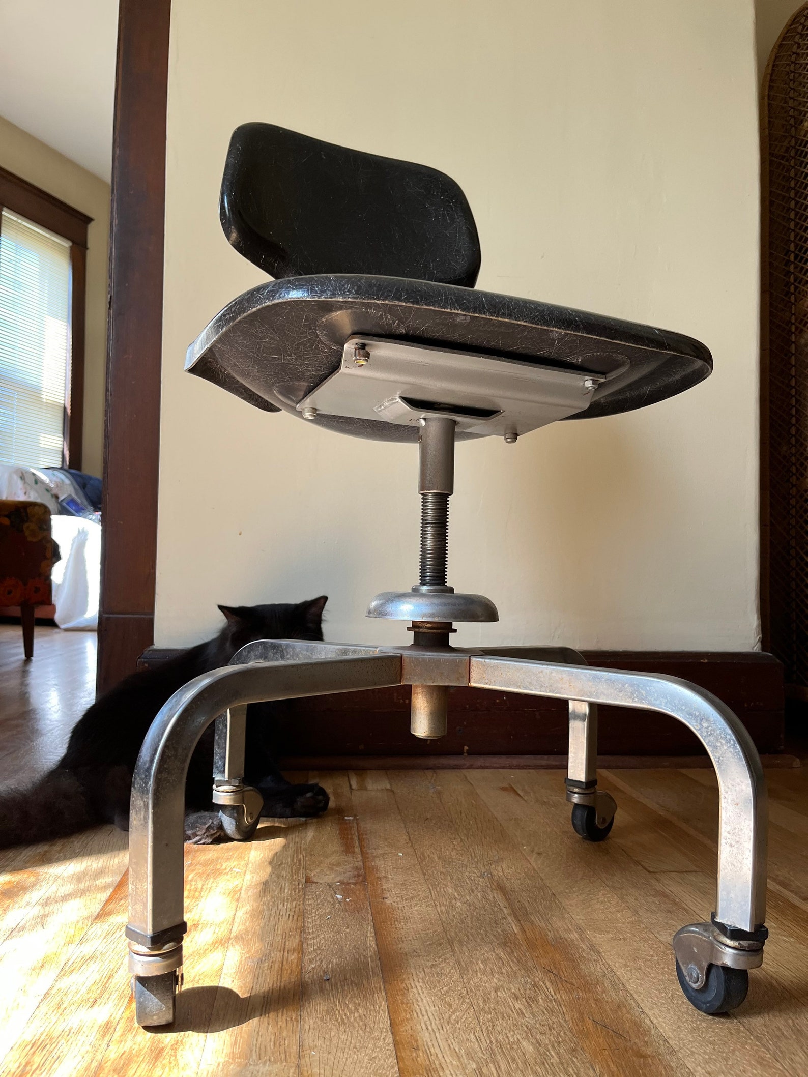 Vintage 1970s 70s Office Chair Black Fiberglass Swivel - Etsy