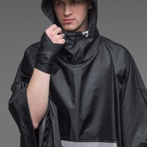 Hooded Raincoat, Men Black Rain Slicker, Rain Poncho Cape, Waterproof ...