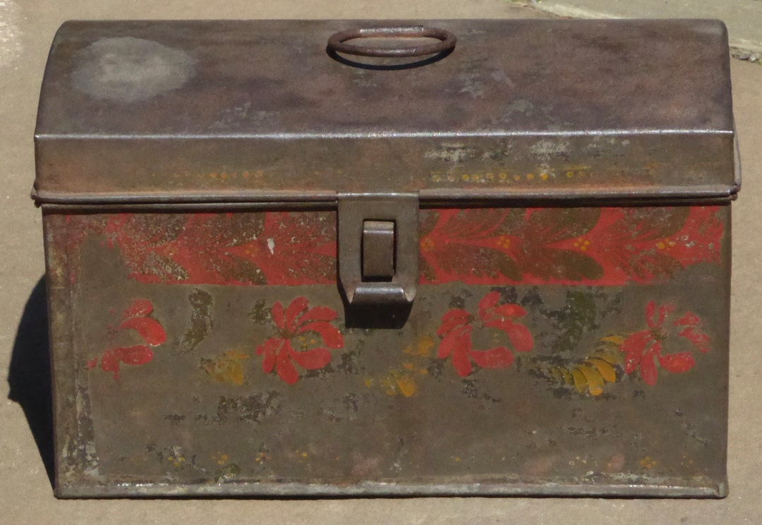 Antique American Lidded Tole Box W/ring Handle - Etsy