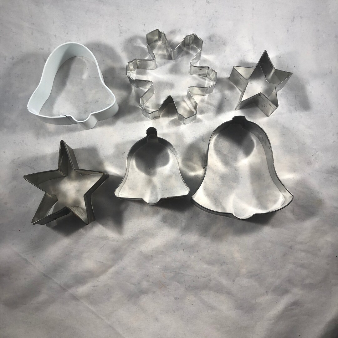 Metal Christmas Cookie Cutters - Vintage Christmas - Christmas Baking ...
