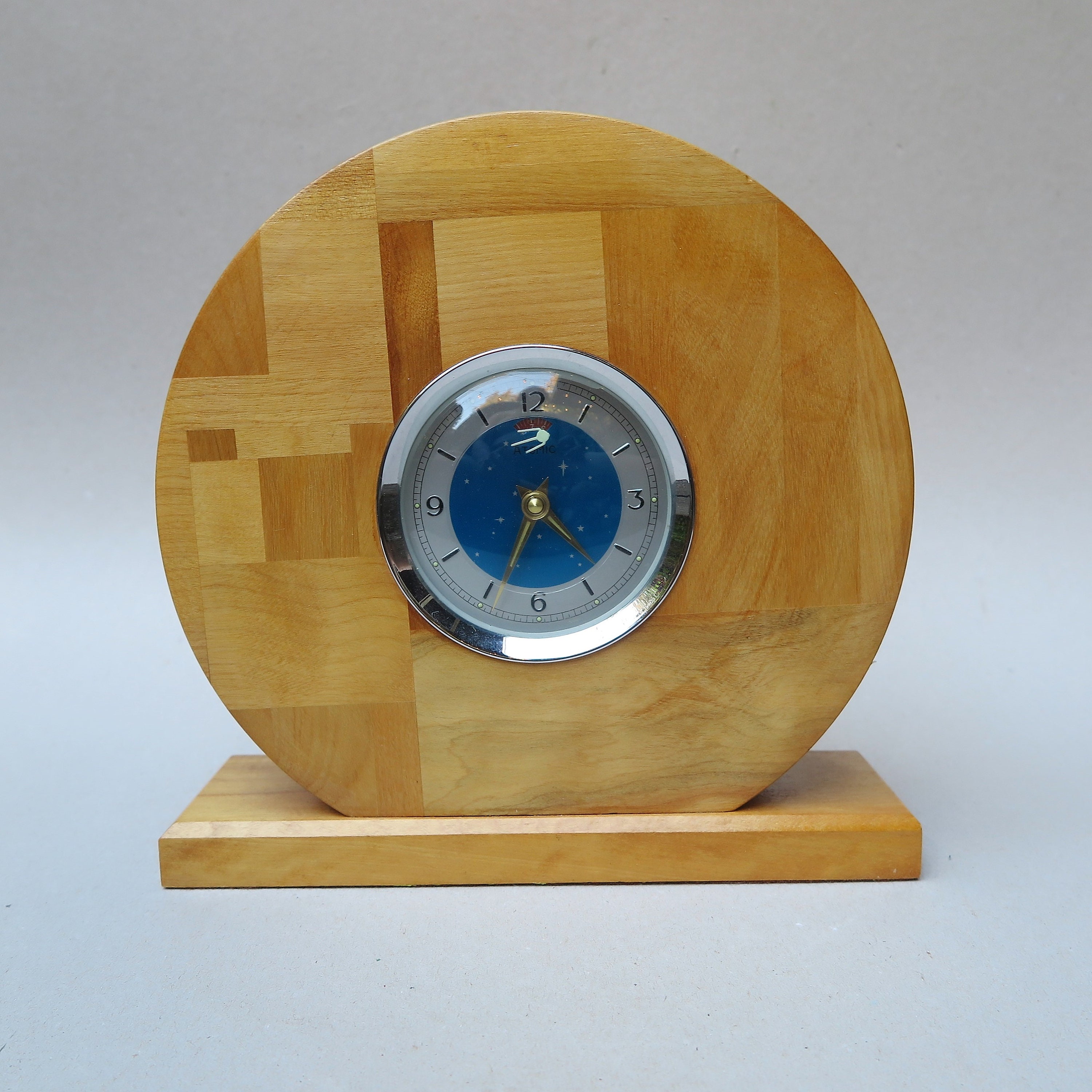 Mid Century Atomic Brand Wind up Alarm Clock/sputnik Style - Etsy