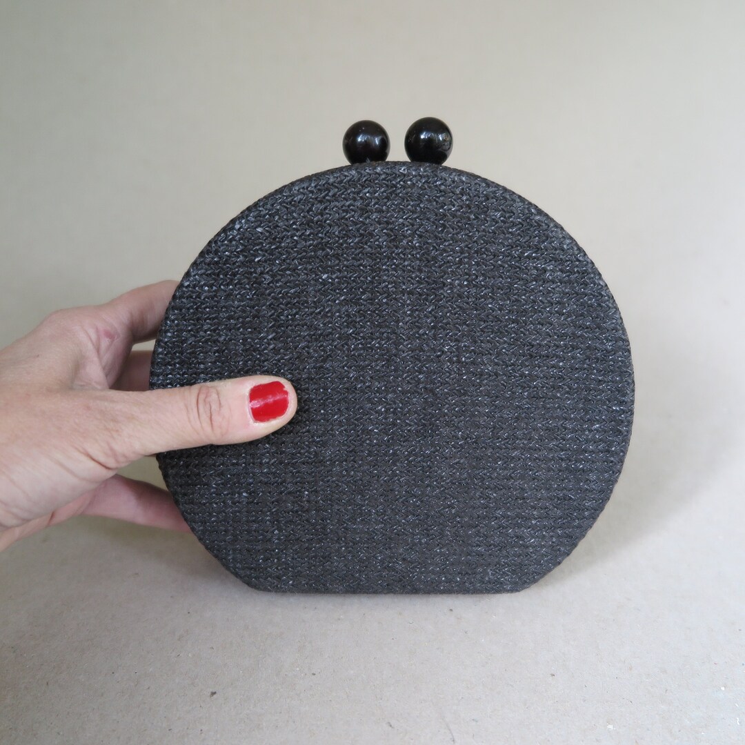 Black Clam Shell Clutch/woven Fiber/magnetic Kiss Lock Closure/pochette ...