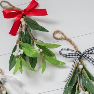 Glittery Hanging Mistletoe - Etsy