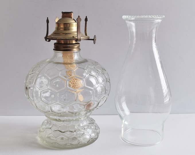 Clear Glass Oil Lamp With Hexagonal Pattern / Vintage Oil Lamp - Etsy