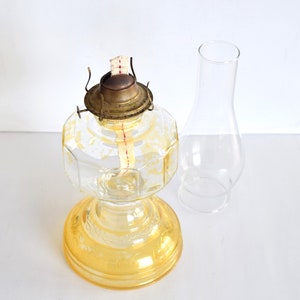 Vintage Large Clear and Yellow Glass Oil Lamp With Eagle Burner - Etsy
